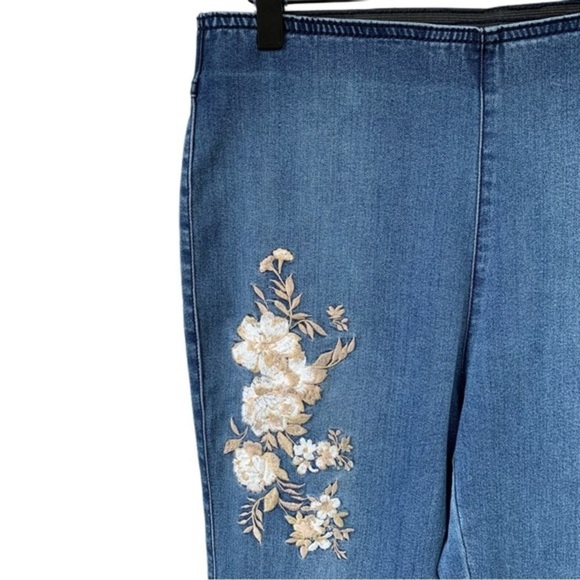 Cato | Jeans | Cato Denim Floral Embroidered Cotton Stretch Flare Jeans ...